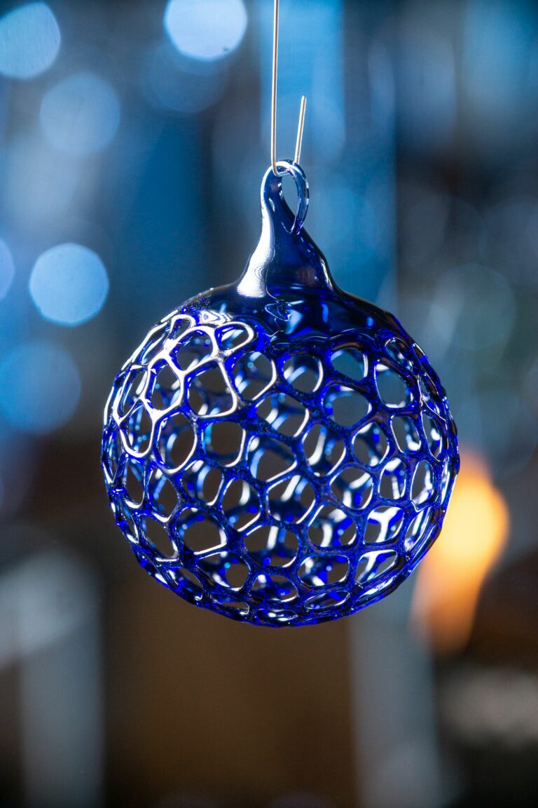 Gitterkugel "Jesse" - Glass Cowboy - Glasbläserkunst aus flüssigem Glas