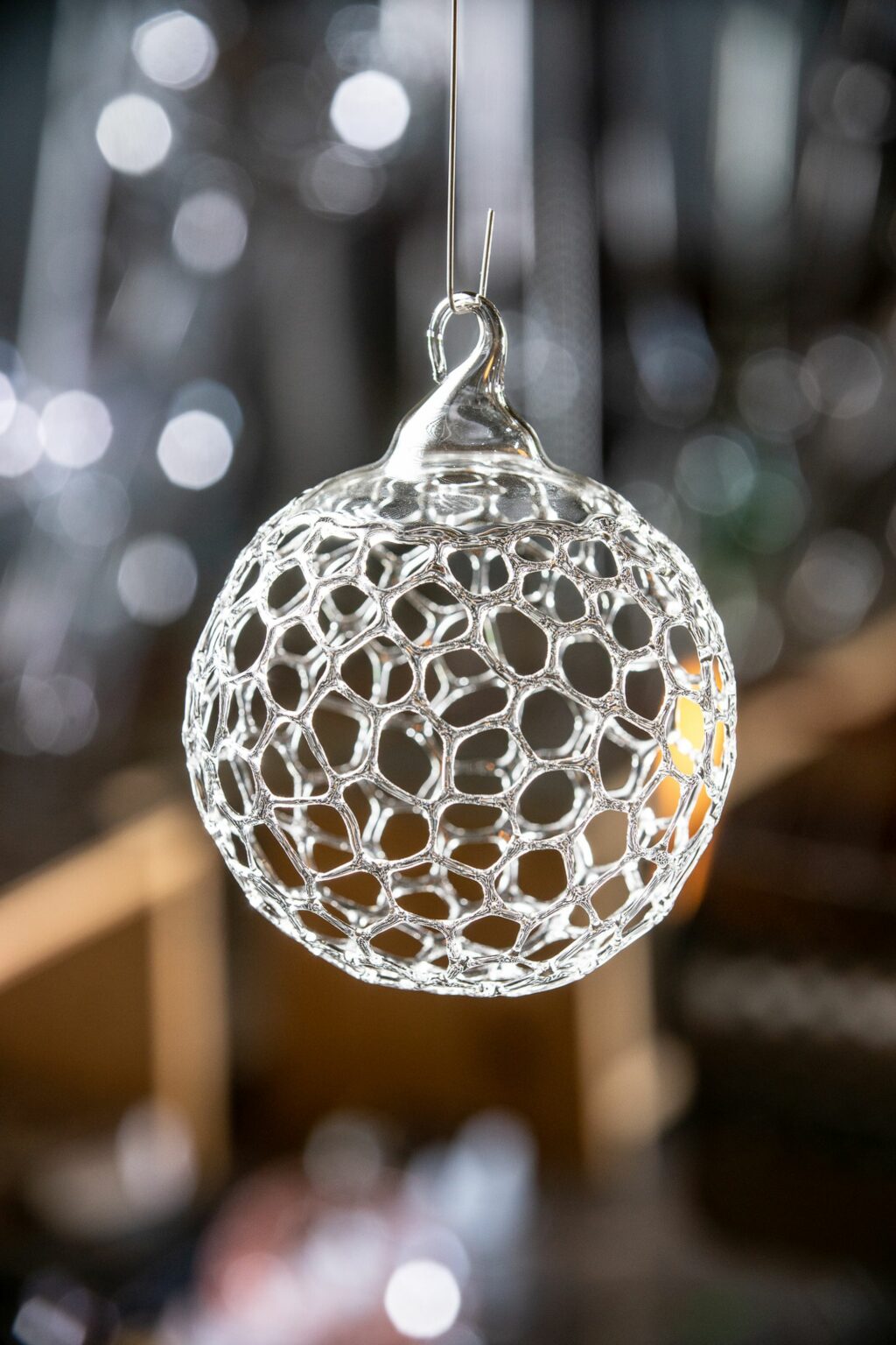 Gitterkugel "Jesse" - Glass Cowboy - Glasbläserkunst aus flüssigem Glas